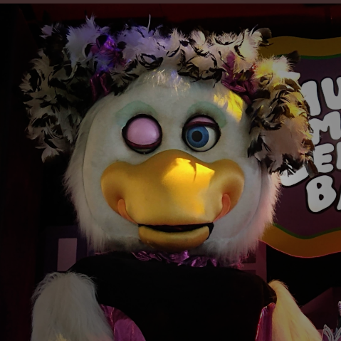 Chat with Helen Henny | furry robot