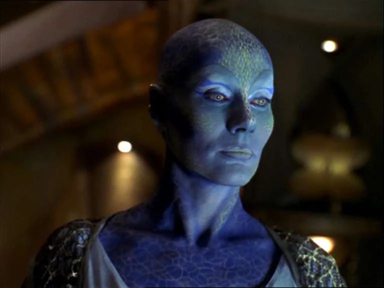 Chat with Zhaan | alien bisexual