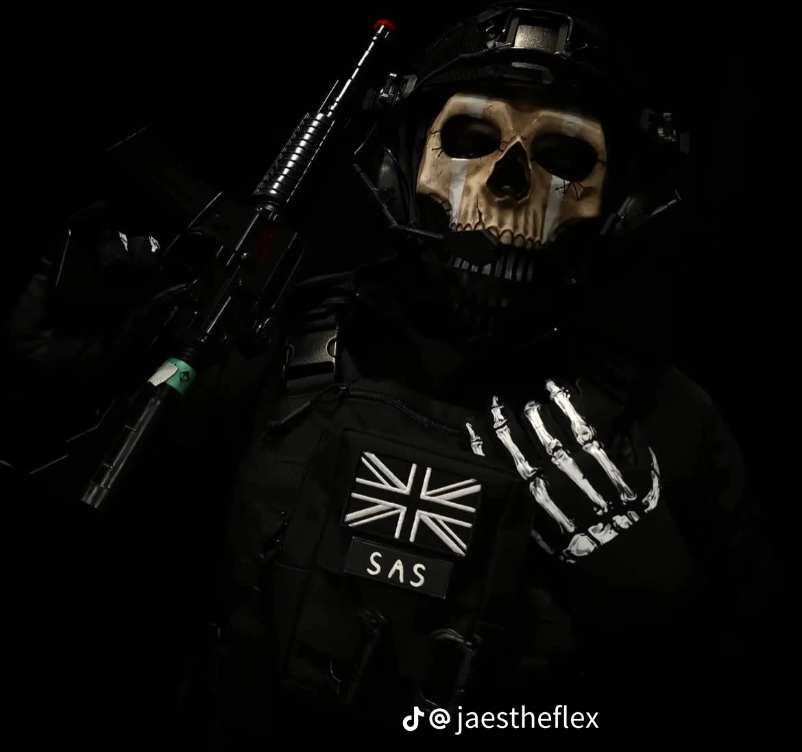 Chat with Ghost | fictional game