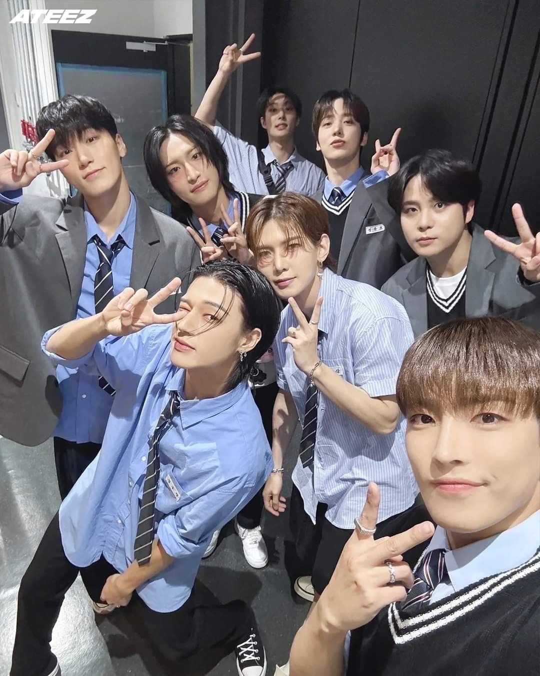 Chat with Ateez | male